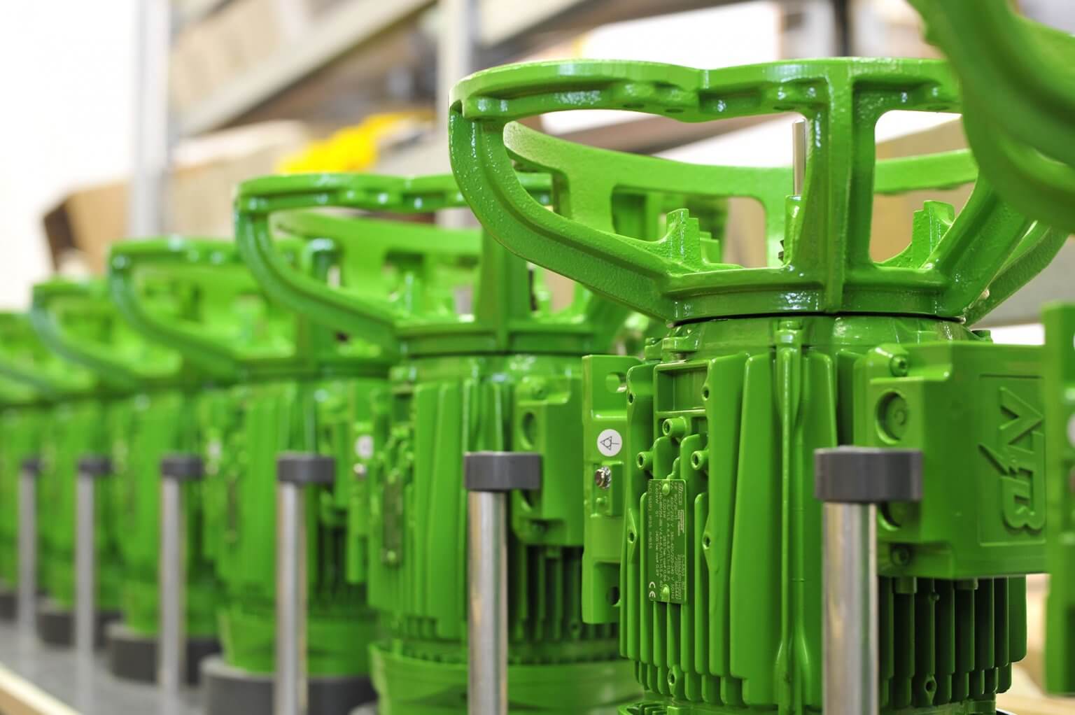 Swimming pool pumps and air blowers - fluvo® Schwimmbadtechnik